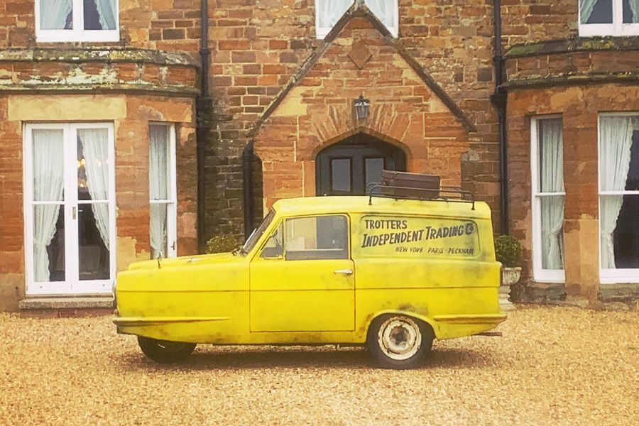 1973 Reliant Regal | Star Car Hire