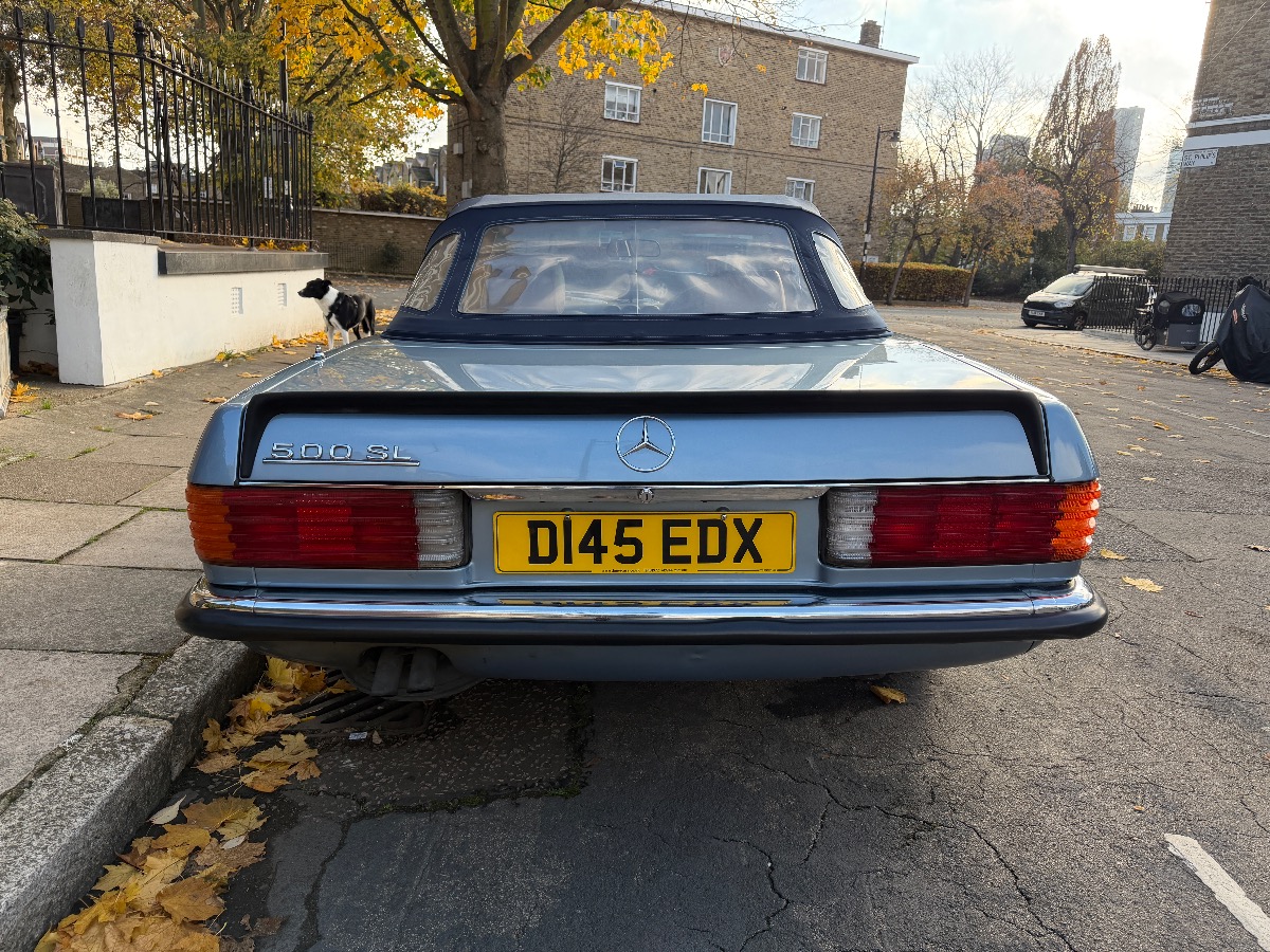 1987 Mercedes-Benz 500SL | Star Car Hire