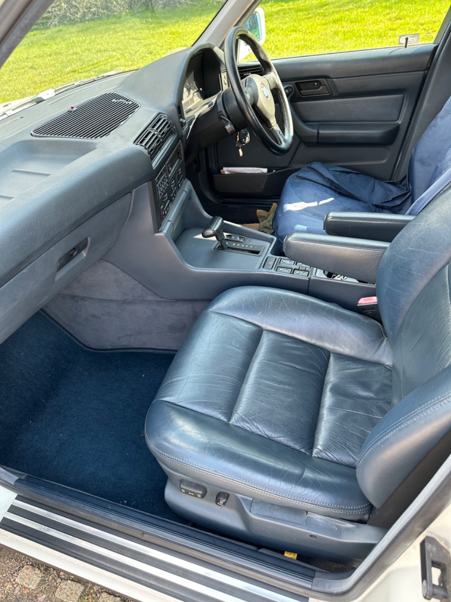 1990 BMW 5 Series | Star Car Hire