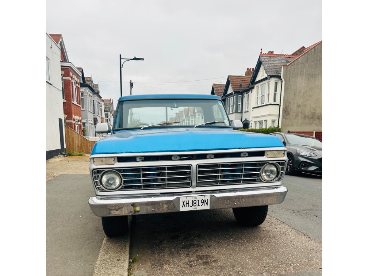 1975 Ford F100 | Star Car Hire